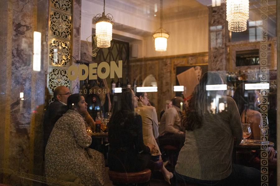 Silvester im ODEON feiern